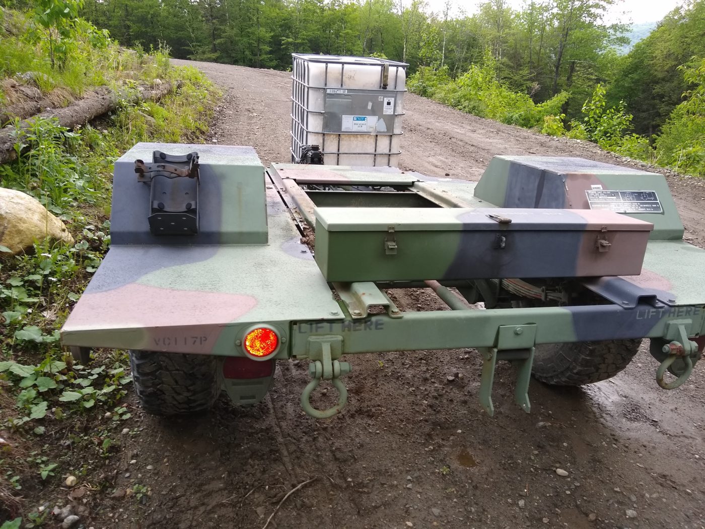 MEP802A - MEP803A M116A3 Flatbed Trailer with Surge Brakes, Hand Brakes ...